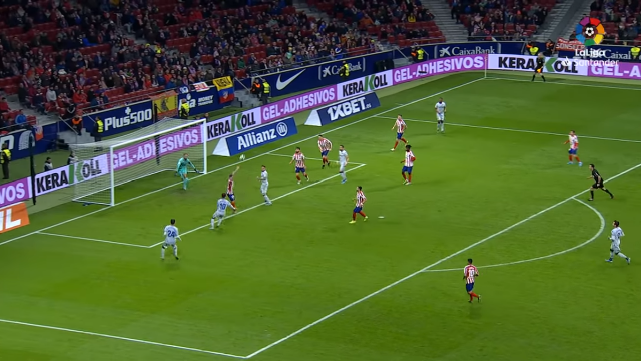 GK Analysis: Last-minute save showcases all of Oblak’s strengths ...